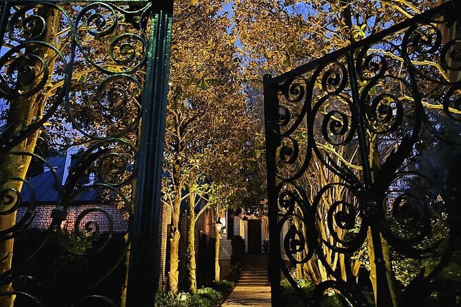 Dark Side of Charleston Guided Night-Time Walking Tour - Highlights of Charlestons Sordid History