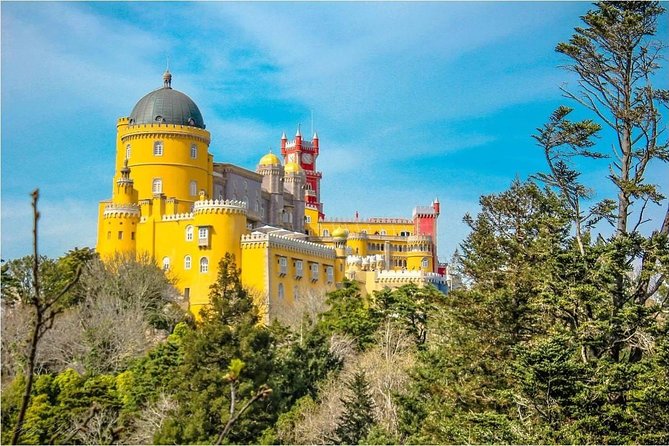 Daytrip From Lisbon to Sintra+Cascais-Large Groups up to 10 Pax - Experience Highlights