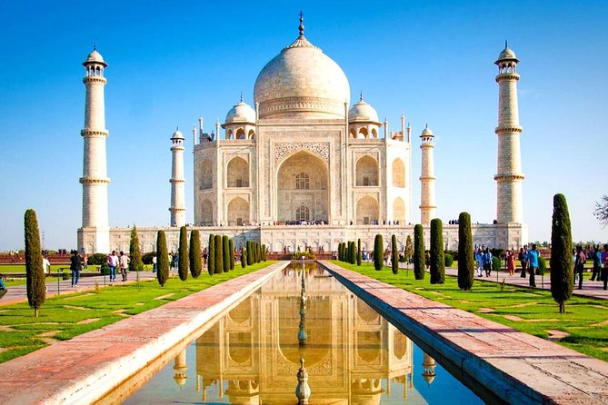 Delhi-Agra-Delhi One Day Trip By India's Superfast Train - An In-Depth Look at the Experience