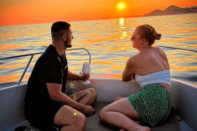 Dubrovnik Sunset Tour By Boat With Local - Inclusions