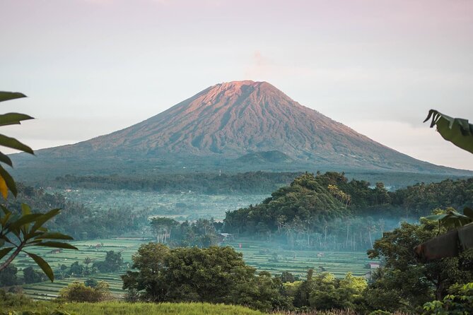 East Bali Tour: Gate of Heaven, Water Palace, Sleeping Gajah - Lempuyang Temple and the Gate of Heaven