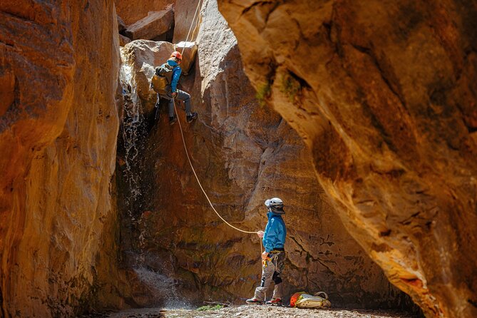 East Zion: Stone Hollow Full-day Canyoneering Adventure - Tour Highlights