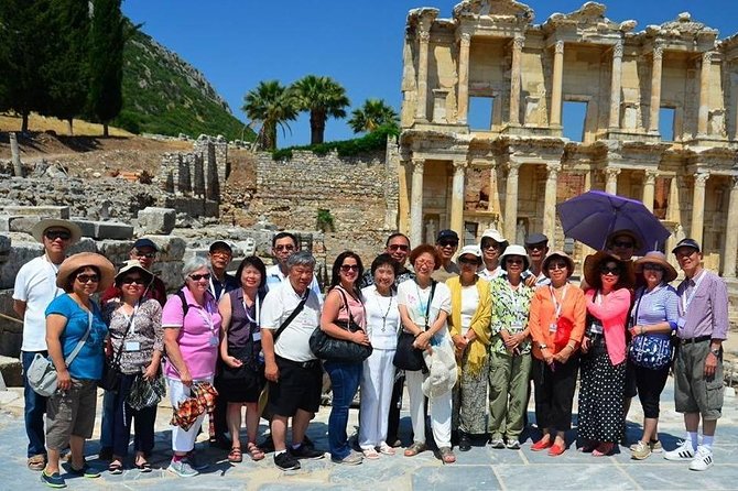 Easymade Small Group Istanbul, Ephesus, Pamukkale, Cappadocia - Exploring Istanbul