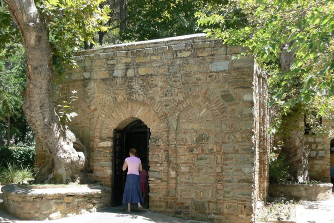 Ephesus Tour With Small Group From Kusadasi - Exploring Ephesus