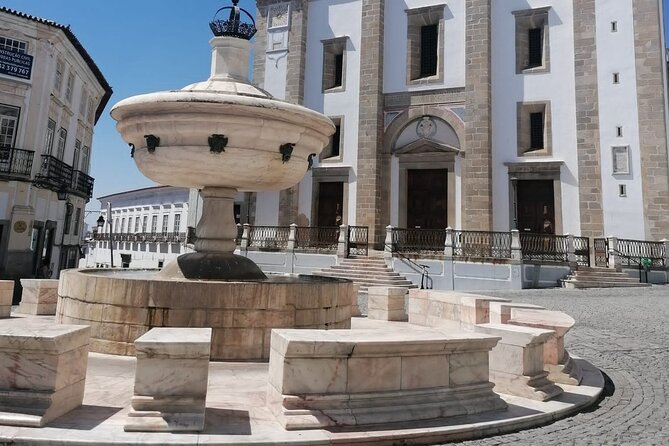 Évora: Private Walking Tour - Meeting and End Points