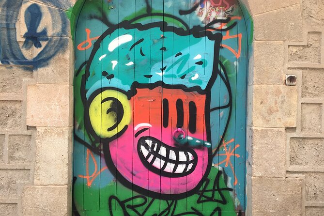 Exclusive Gallery Walk in Barcelona'S Art District - Explore the Historic Gothic Quarter