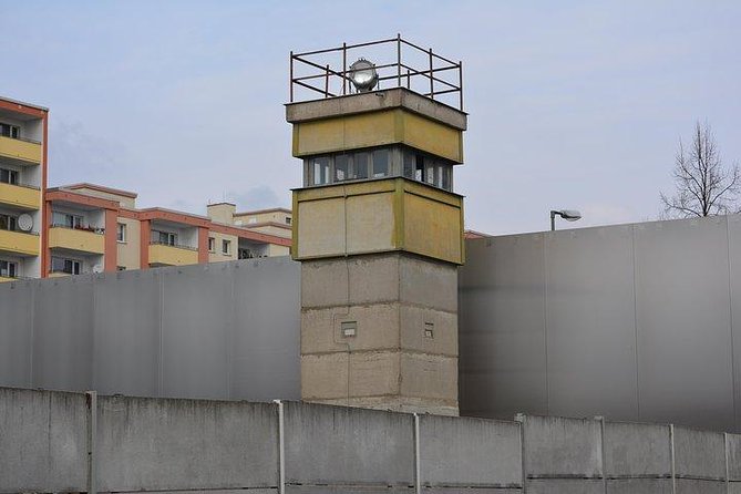 Explore The Berlin Wall: Cold War Berlin and Behind the Berlin Wall - Life in Divided Berlin