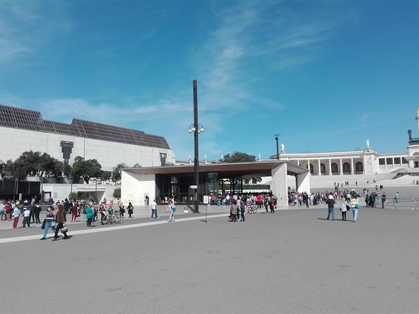 Fátima Sanctuary and Pastorinhos Village, Half-Day From Coimbra - Meeting Point and Duration