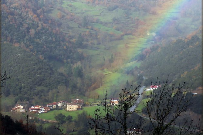 Full Day Private 4WD Tour From Santander to Picos De Europa. Excellent Meals. - Itinerary Highlights