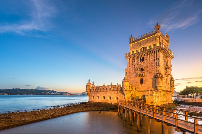 FULL DAY Private Tour of Lisbons Main Tourist Attractions - Pickup Information