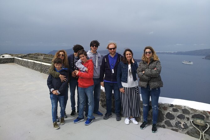 Full Day Private Tour to Santorini - Itinerary