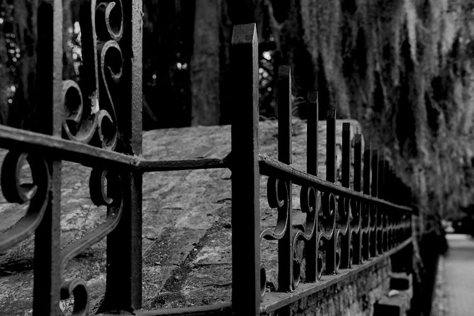 Genteel and Bard's Savannah Dark History and Ghost Encounter Walking Tour - Final Thoughts