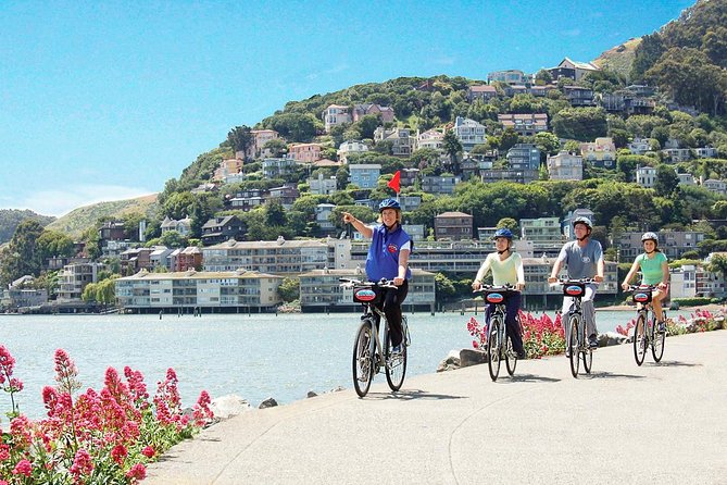 Golden Gate Bridge Guided Bicycle Tour with Lunch at Local Hotspot - FAQ