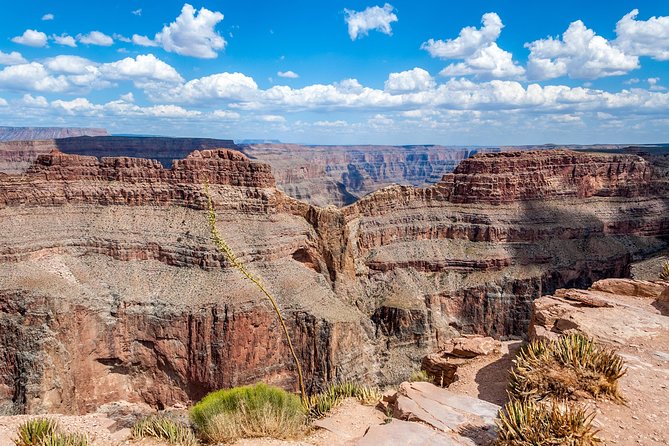 Grand Canyon West Plus Hoover Dam VIP Day Tour From Las Vegas - Exploring Hoover Dam
