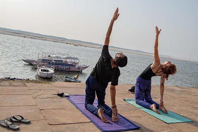 GROUP YOGA CLASS - BEGINNER / ADVANCED - Sunrise Yoga with Ayush in Varanasi - Who Should Consider This Tour?