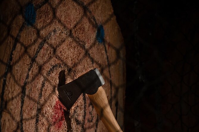 Guided Axe Throwing Experience in Frankfurt Altstadt - Cancellation Policy and Booking