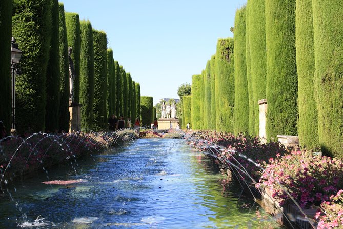 Guided Tour: Discover the 2 Great Monuments in Córdoba: Mezquita and Alcázar. - Meeting and Accessibility