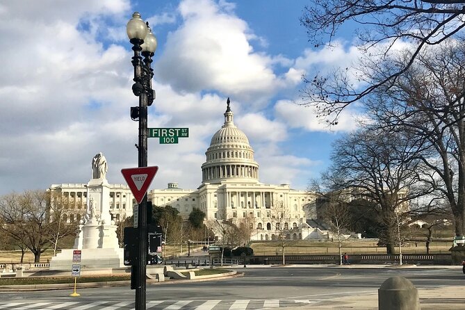 Guided tour in French of the Essentials of Washington - Authentic Experiences and Insights from Guides