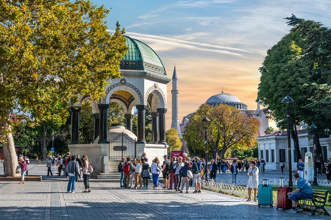 Hagia Sophia, Hippodrome & Blue Mosque and Grand Bazaar Guided Tour - Logistics and Accessibility