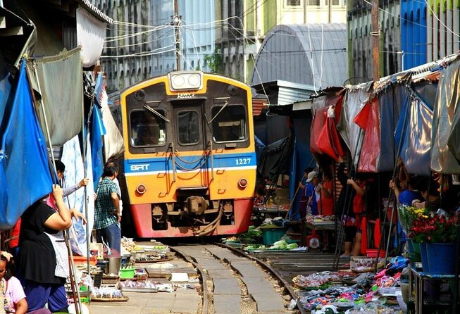 Half-Day Railway Market and Floating Market Tour in Thailand - The Value and Price Analysis