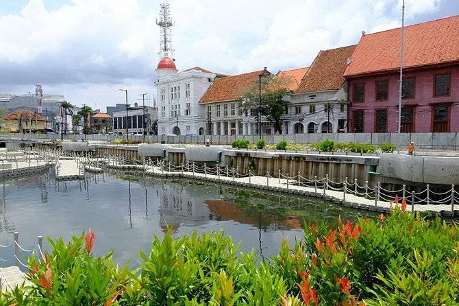 Halfday Excursion Old city Batavia with Lunch and Souvenir - Who Should Consider This Tour?