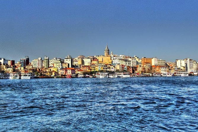 Istanbul Combo: Classic City Tour and Bosphorus Cruise - Cruising Along the Bosphorus Strait for Breathtaking Views