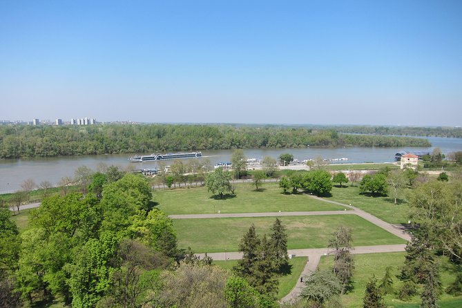Kalemegdan Segway Tour - Discovering the Roman Catacombs