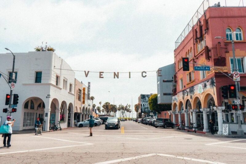 LAs Iconic Gems: Half-Day Star-Studded Adventure - Transportation and Group Dynamics