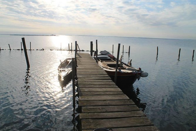 Learn to Row in the Canals of Venice - Whats Included in the Activity