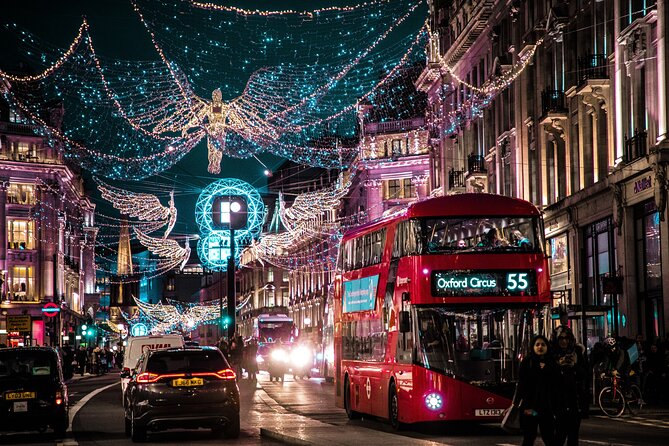 London Exclusive Christmas Lights Guided Tour by Black Cab - Tour Features