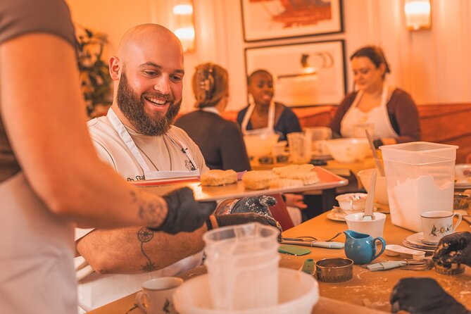 London Traditional English Scone Making and Tea Workshop - Beverage Service