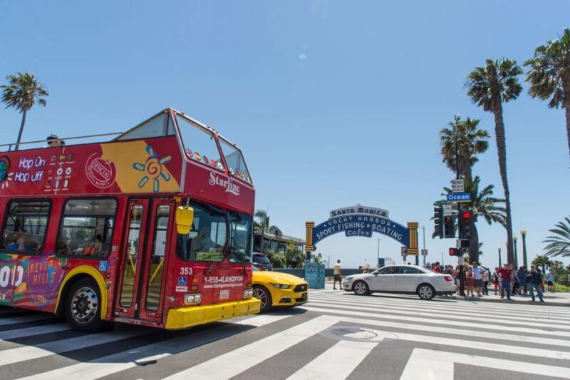 Los Angeles: Universal Studios & Hollywood Bus Tour - Transition to Universal Studios Hollywood