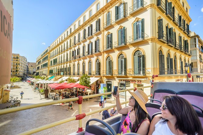 Malaga Shore Excursion: City Sightseeing Malaga Hop-On Hop-Off Bus Tour - Tour Features and Attractions