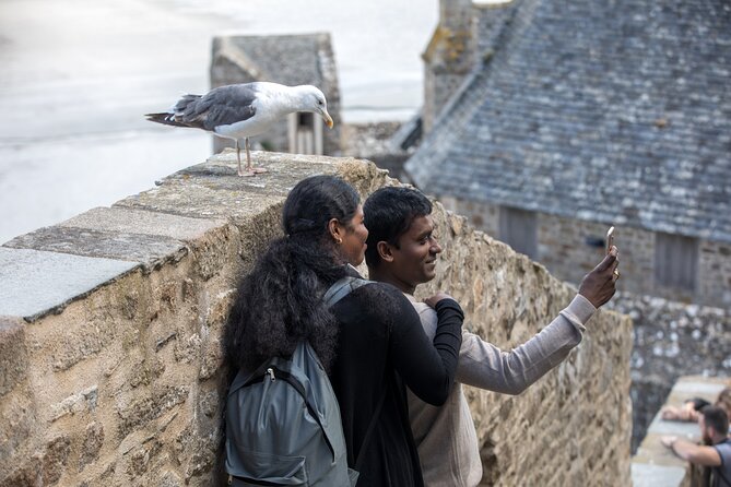 Mont Saint Michel Day Trip from Paris with English Speaking Guide - The Return Trip: Are the Long Hours Worth It?