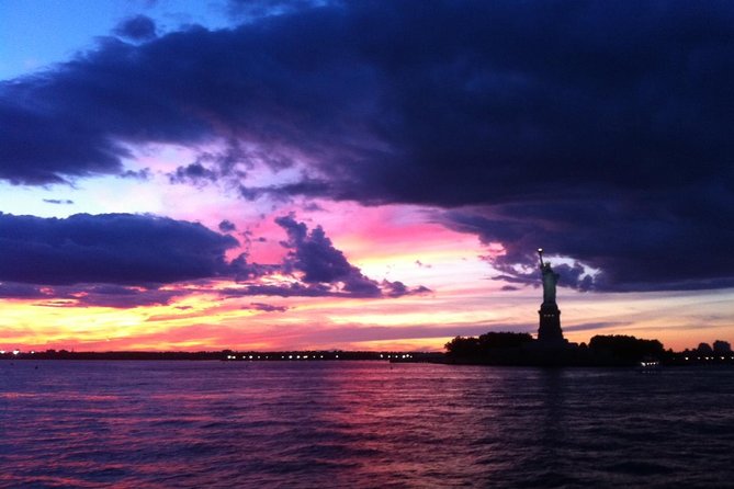 New York City Sunset Jazz Sail Aboard Clipper City - Stunning Views of Iconic Landmarks