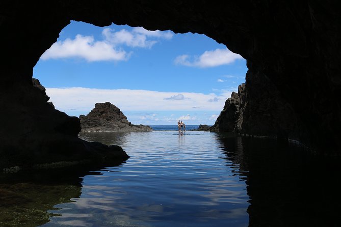 Northwest Terraces and Volcanic Pools 4x4 Full Day Tour - The Experience of a Guided Off-Road Tour