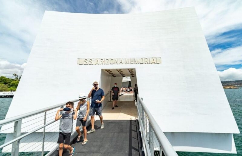 Pearl Harbor and Oahu Circle Island Tour FROM KAUAI - What Makes This Tour Stand Out