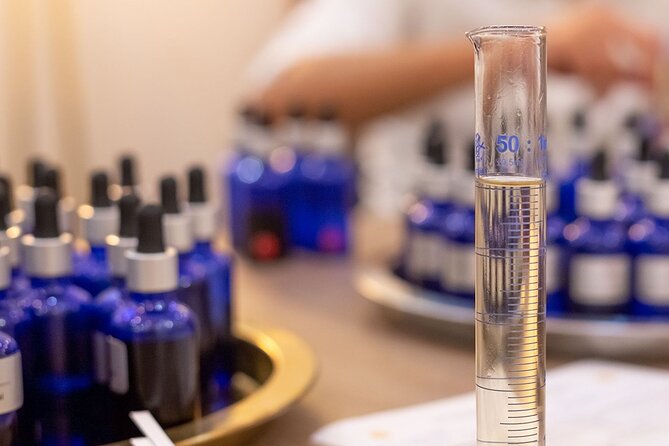 Perfumed Discovery Workshop 50mL in Paris - Customizing Your Scent Masterpiece