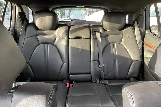 Port Canaveral to Orlando Airport MCO Luxury Sedan - The Experience: What to Expect