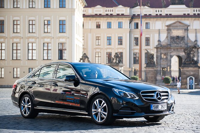 Private Departure Transfer: Prague Airport - Inclusions