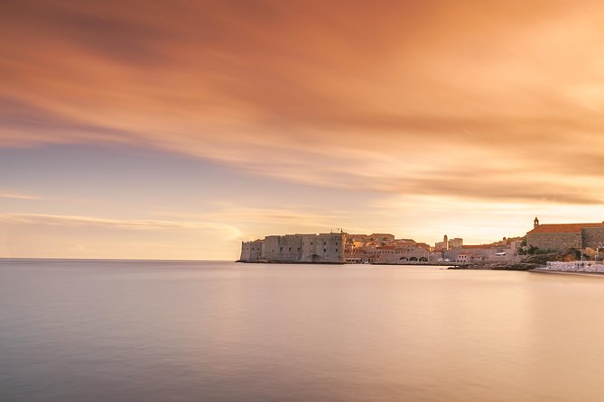 Private Dubrovnik Champagne Sunset Cruise - Capacity and Inclusions of the Cruise