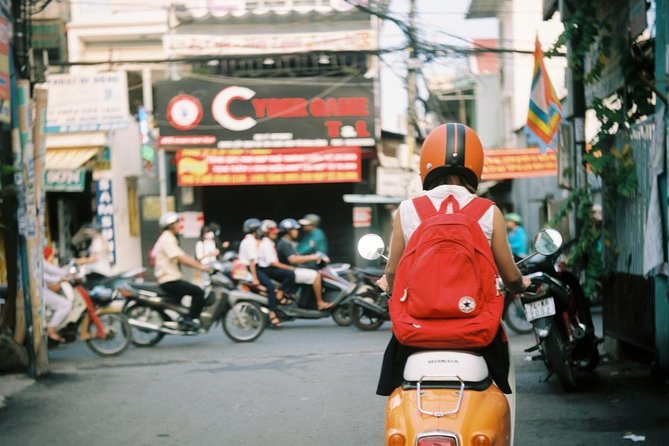 Private Hidden-Gem Sightseeing Motorbike Tour with Local Students - Why This Tour Is Worth Considering