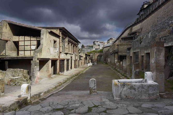 Private Tour Pompeii Vesuvius and Winery From Sorrento - Exploration and Activities