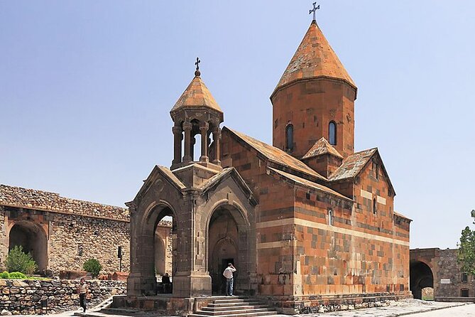Private Tour to Khor Virap, Ancient Areni Cave or Areni Winery, Noravank - Inclusions