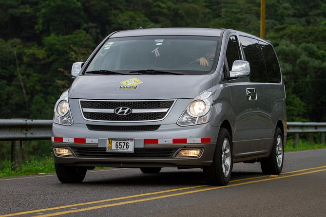 Private Transfer From La Fortuna to Manuel Antonio From 11 to 15 Passengers - Traveler Feedback