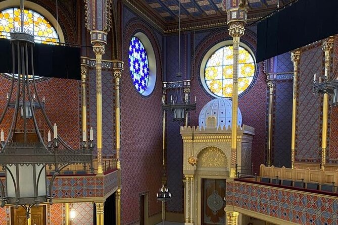 Private Walking Tour in The Jewish District Budapest - Highlights of the Tour