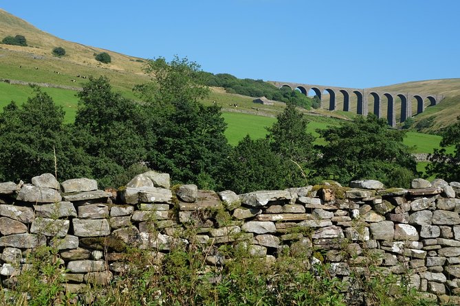 Private Yorkshire Dales From Windermere in a 16 Seater Mercedes - Meeting and Pickup