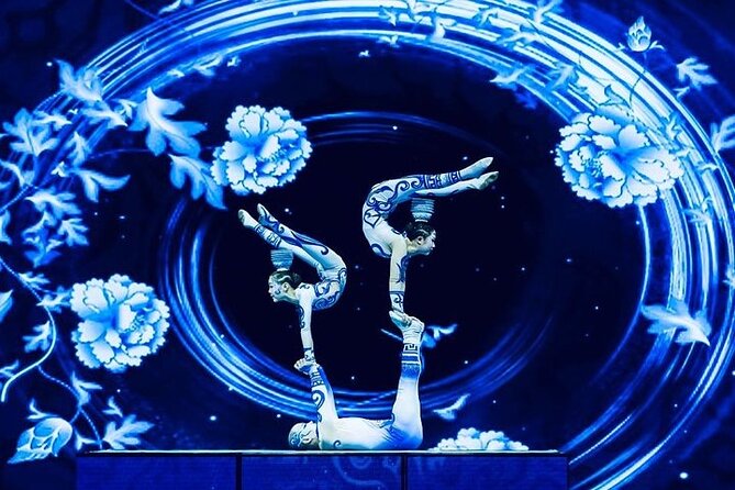 Red Theatre Beijing Acrobatics Show Ticket - Who It’s Best For