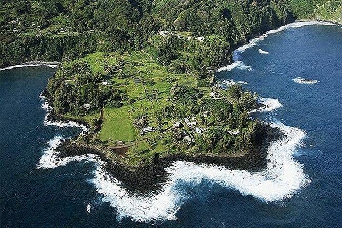 Road to Hana Deluxe Rainforest & Waterfall Experience From Maui - Tour Highlights and Scenic Stops