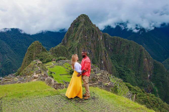 Sacred Valley and Machu Picchu 2-Day Tour From Cusco - Exploring Machu Picchu